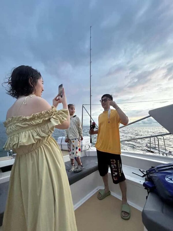 Kota Kinabalu: CALRO Catamaran Yacht & Island-Hopping - An Overview of the Experience