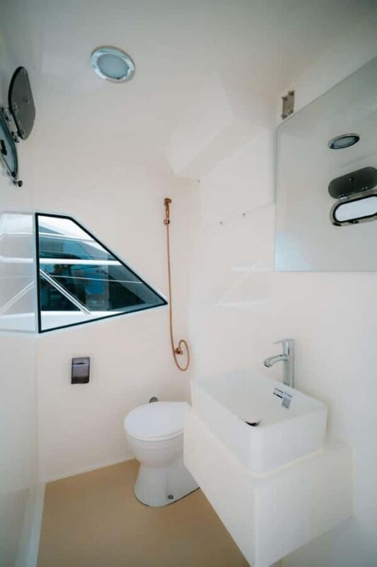 Kota Kinabalu: CALRO Catamaran Yacht & Island-Hopping - Authentic Perspectives from Travelers