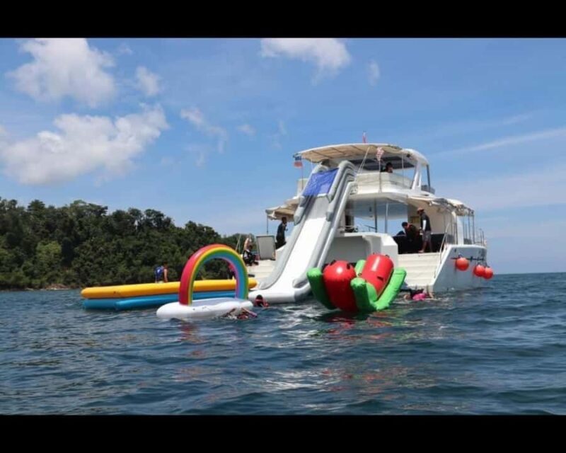 Kota Kinabalu: Party Boat Day Tour - Key Points