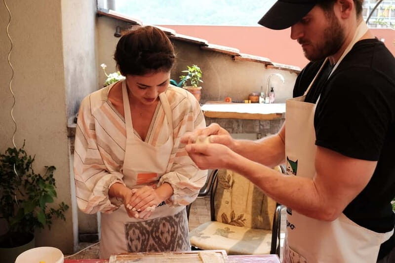 Kotor: Cooking class in a local home & old town walking tour - Exploring the Old Town Kotor