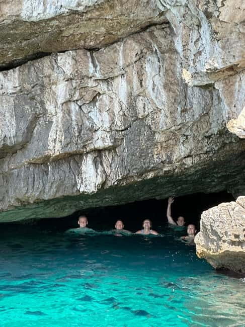 Kotor: Private Blue Cave & Bay of Kotor Boat Tour w/ Drink - FAQs