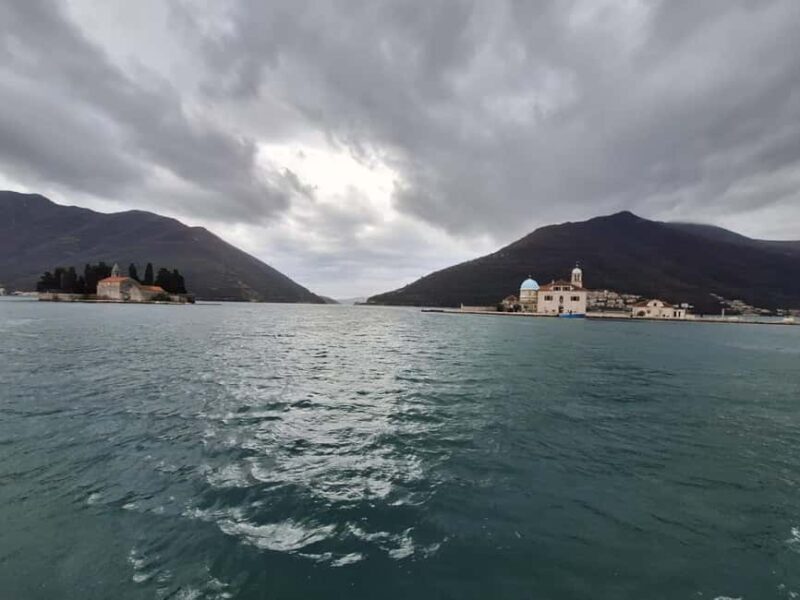 Kotor: Speedboat Tour to Perast and Our Lady of the Rocks - Experience Breakdown: What to Expect