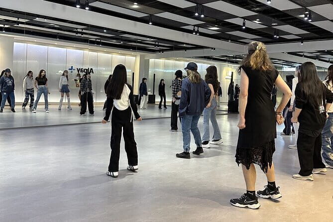 KPOP Dance and Vocal Experience in Seoul ( ) - The Value and Who Should Book