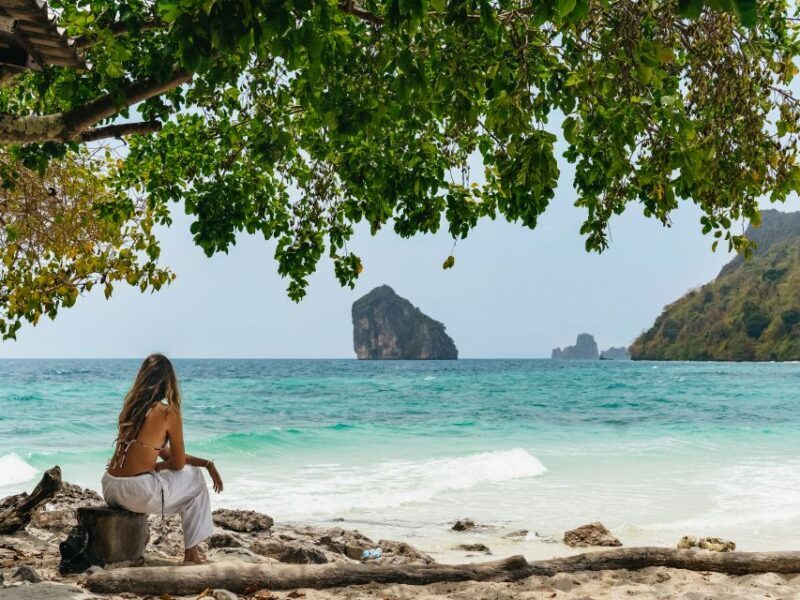 Krabi: 4 Islands Tour by Longtail Boat & Thai Buffet Lunch - An Authentic Day Exploring Krabi’s Islands