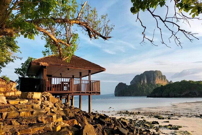 Krabi 7 Islands Sunset Tour with Bioluminescent Plankton + BBQ - The Food: BBQ and Refreshments