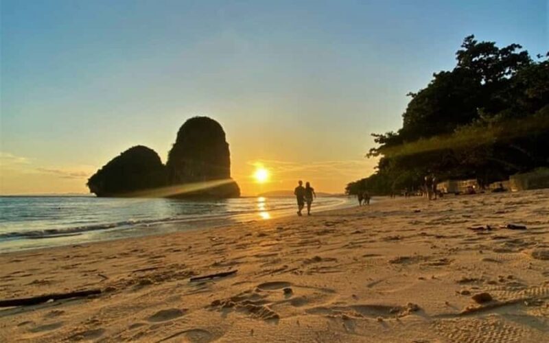 Krabi: Bioluminescent Plankton, 7 Islands sunset Tour & BBQ - The Experience Provider and Safety