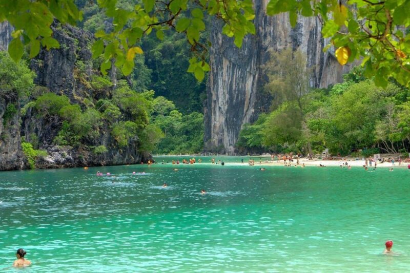 Krabi: Hong Islands Day Tour by Longtail Boat - Itinerary Breakdown