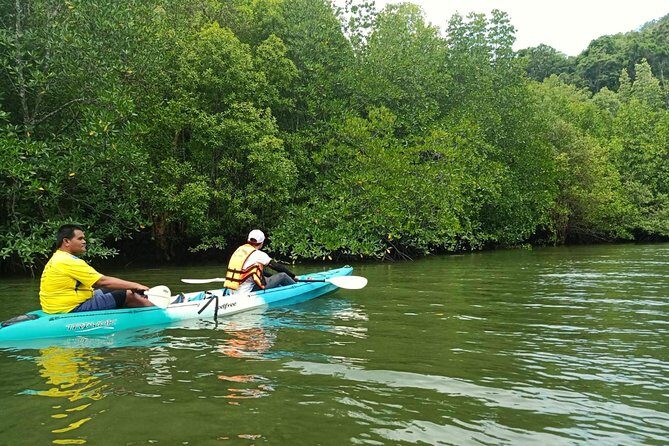 Krabi: Kayaking Tour at Ban Bor Thor Ancient Cave & Mangroves - An In-Depth Look at the Krabi Kayaking Experience