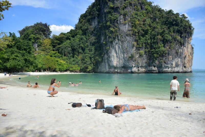 Krabi: Koh Hong Sunset Tour w/ Buffet Dinner & Night Snorkel - Who Should Consider This Tour?