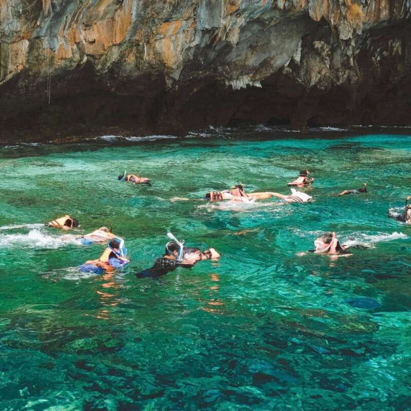 Krabi: Phi Phi Islands Speedboat Tour with Buffet Lunch - Lunch on Phi Phi Don