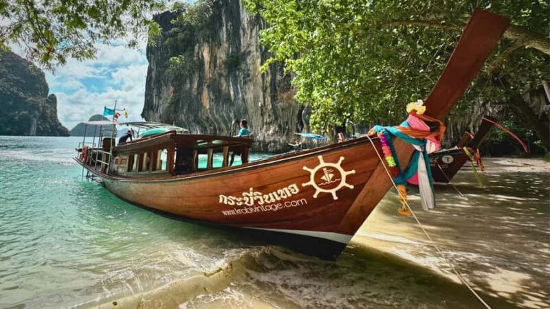Krabi: Private Luxury Boat to Hong Islands Sunrise & Picnic - Key Points