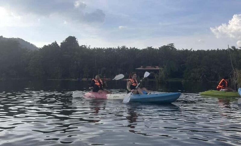 Krabi: Sunset Kayaking through Klong Root - An In-Depth Look at the Krabi Sunset Kayaking Tour