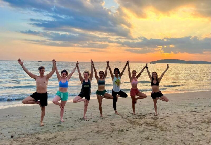 Krabi: Sunset Yoga Balance Join-in Class - Introduction
