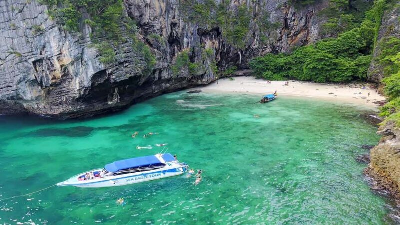 Krabi: Ultimate Phi Phi & Maya Bay Ascent by Speedboat - Setting the Scene: What to Expect on This Speedboat Tour
