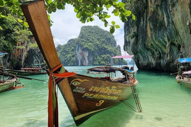 Krabi's Hidden Gem: Hong Island Tour by Longtail boat - An Overview of the Experience