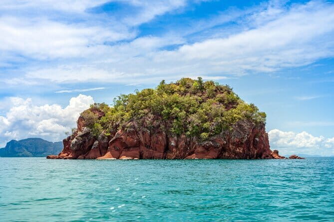 Krabi's Hidden Gem: Hong Island Tour by Longtail boat - Who Should Consider This Tour?