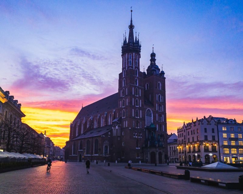 Krakauer old town tour - An Invitation to Discover Krakow’s Historic Heart