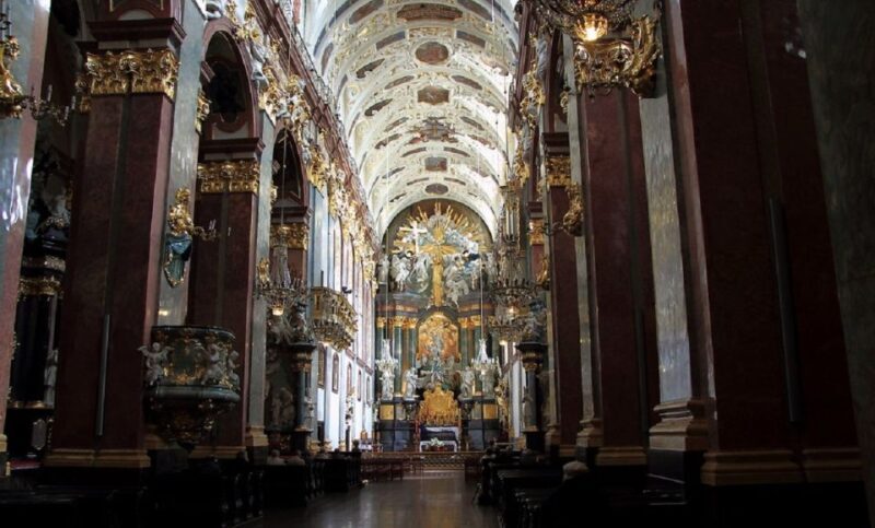 Krakow 1-Day Private Tour to Jasna Gora & Czestochowa - A Closer Look at the Itinerary and Experience