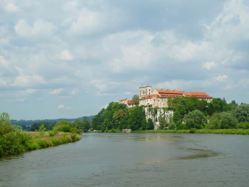 Krakow: 4,5-hours Sightseeing Cruise to Tyniec - Authentic Experiences and Traveler Feedback