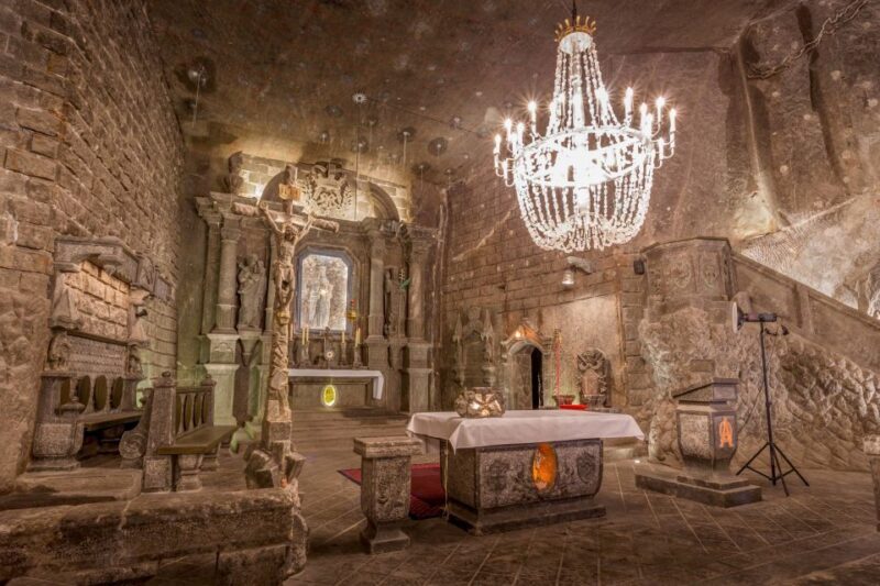 Krakow: Auschwitz and Wieliczka Salt Mine Combo Tour - Key Points