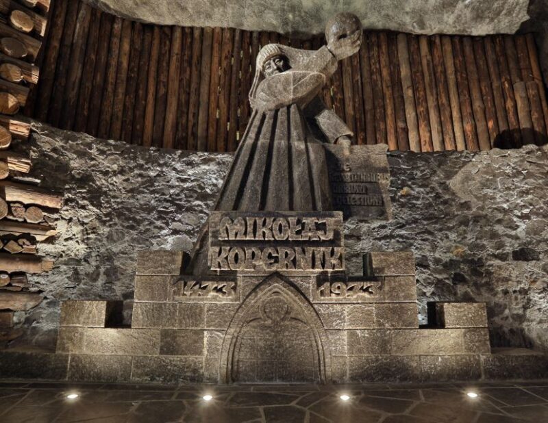 Krakow: Auschwitz-Birkenau & Wieliczka Salt Mine with Lunch - Key Points