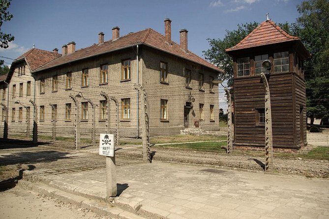 Krakow & Auschwitz day tour from Warsaw by private car with Lunch - An In-Depth Look at the Experience