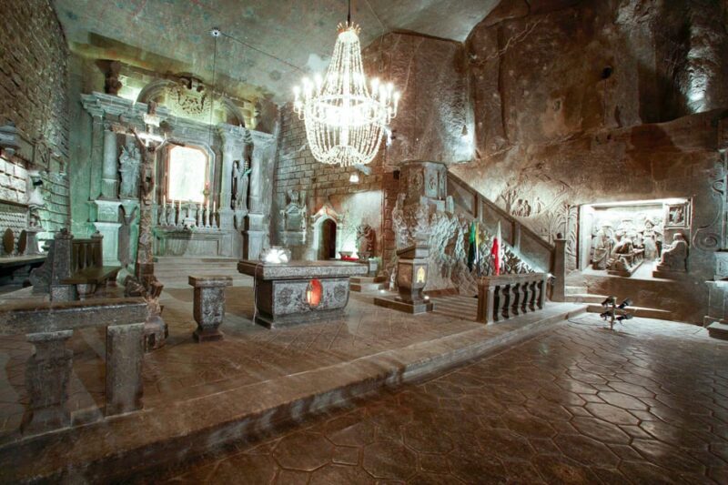 Krakow: Auschwitz & Wieliczka Salt Mine Guided Day Tour - An Honest Look at the Experience