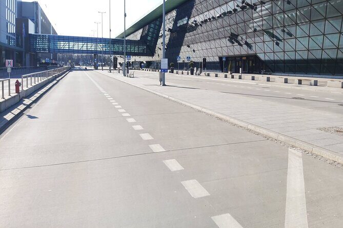 Krakow Balice Airport Transfer: Private Round Trip - Key Points