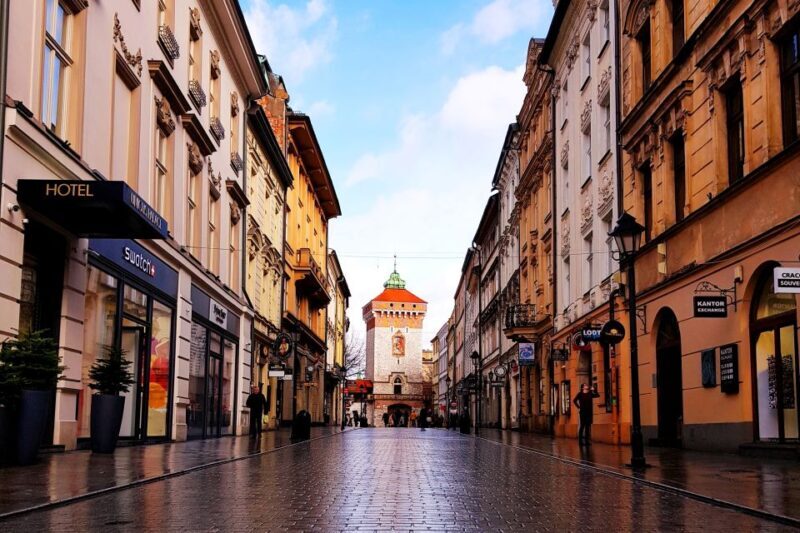 Krakow: City Tour by Electric Golf Cart - Who Will Love This Tour?