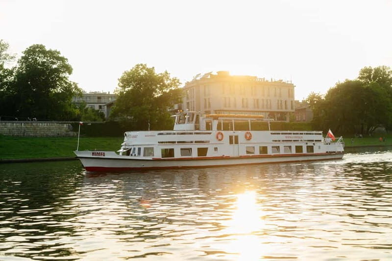 Krakow: Evening Sightseeing Cruise - Authentic Experiences and Traveler Insights