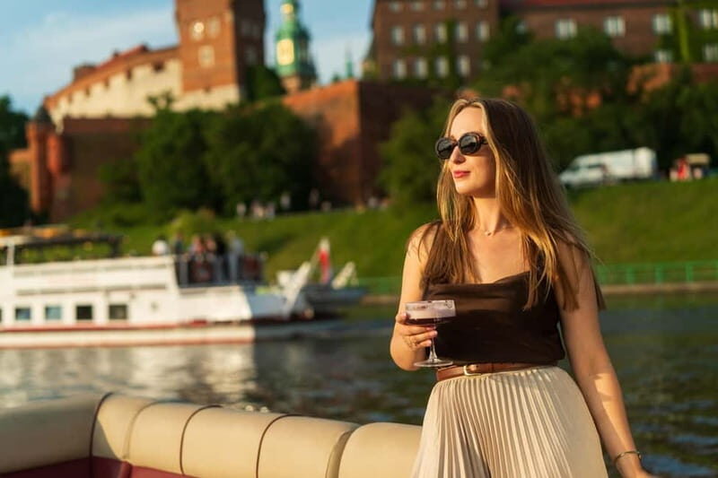 Krakow: Evening Sightseeing Cruise - Who Will Enjoy This Experience?