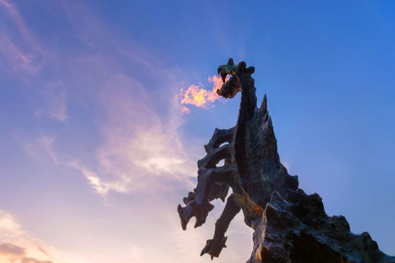 Krakow: Evening Walking Tour with Spooky Stories - The Tours Breakdown and Highlights