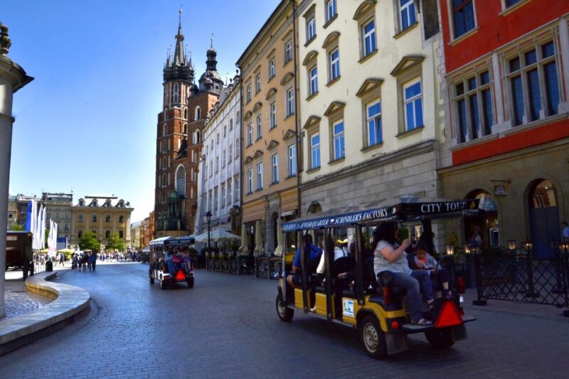 Krakow: Full Tour Regular 1.5h guided city tour by E-Cart - Who Should Sign Up?