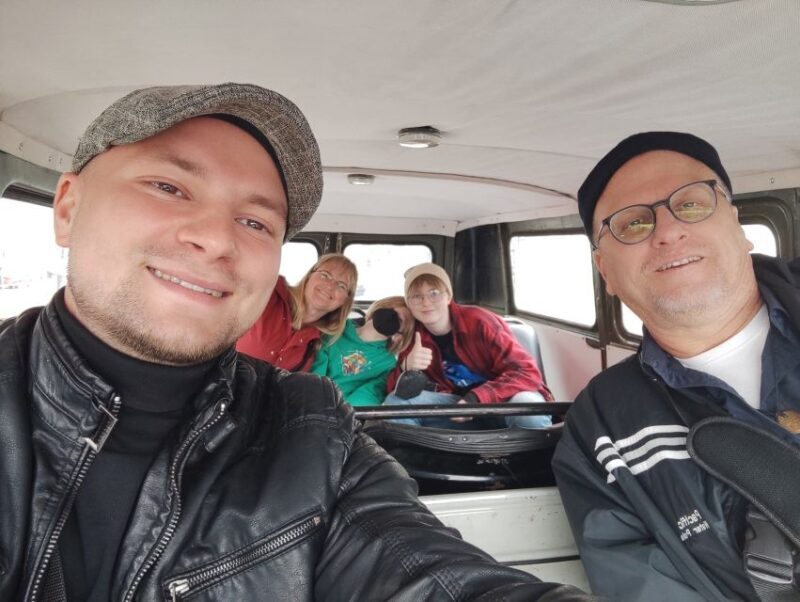 Krakow: Guided Tour to Nowa Huta on Commie Retro Van - Exploring the Experience: What You Can Expect
