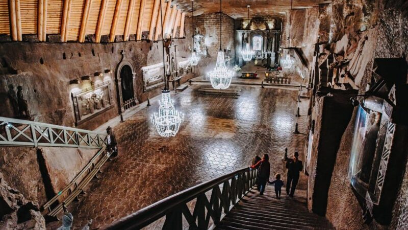 Krakow: Guided Tour to Wieliczka Salt Mine with Transport - An Engaging Overview of the Tour Experience