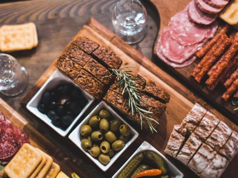 Kraków: Guided Vodka Tour with Food and Drink Tastings - Practical Tips for Participants
