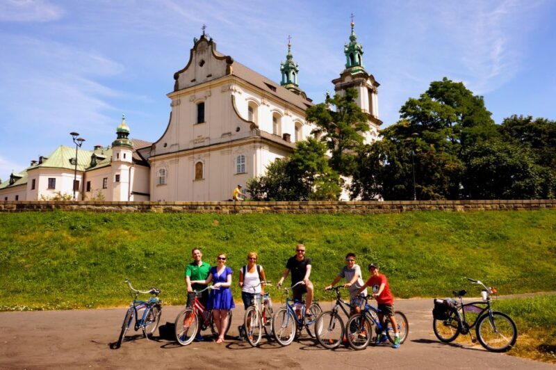 Krakow: Highlights of Krakow Bike Tour - Small Group - Key Points