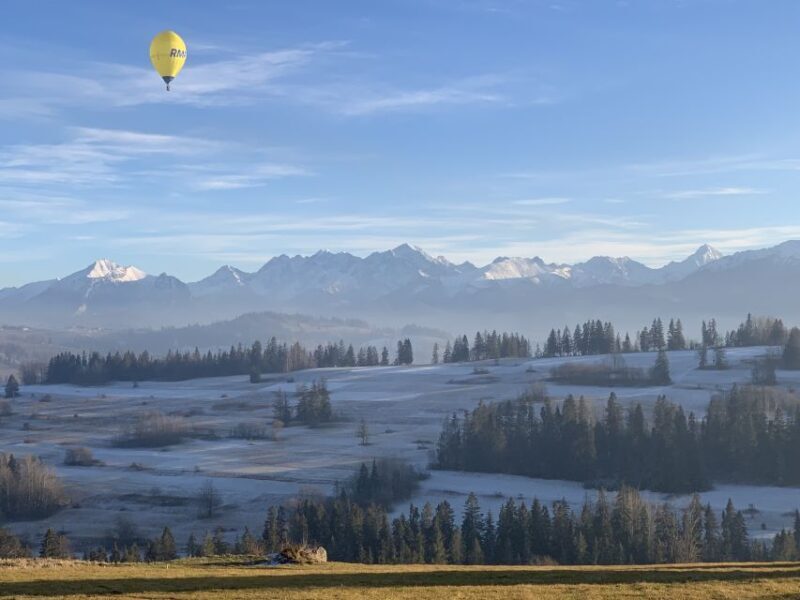 Kraków: Hot Air Balloon Flight with Champagne - The Sum Up
