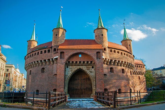 Krakow in a Day: City Tour by Electric Car - Exploring Krakow in a Nutshell: The Electric Car Experience