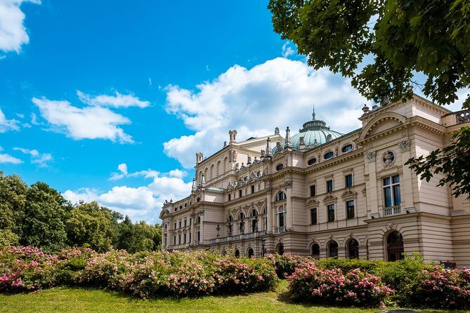 Krakow in a Day: City Tour by Electric Car - Who Should Consider This Tour?