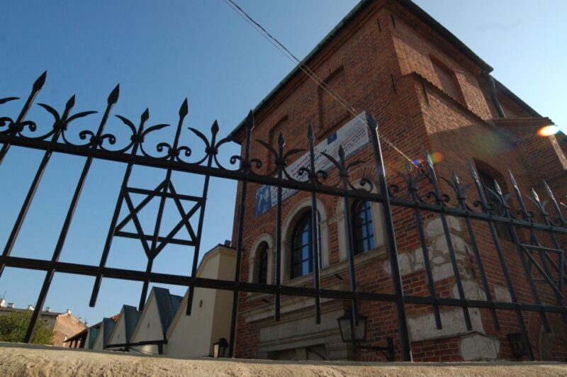 Krakow: Jewish Quarter Guided Walking Tour - Key Points