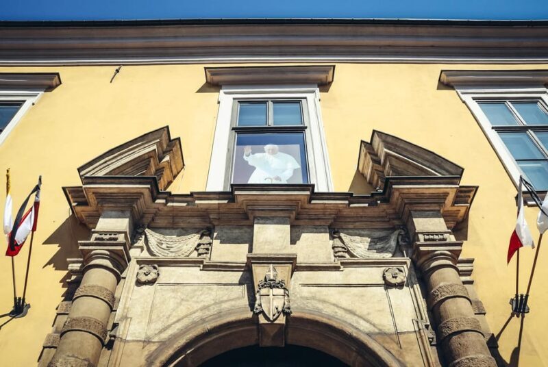 Krakow: John Paul II Guided Tour with Wawel Castle Entry - Introduction