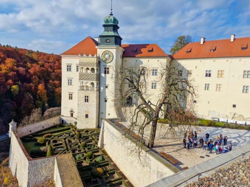 Krakow: Magical day with Alpacas, Castle & Sunset on Water - Key Points
