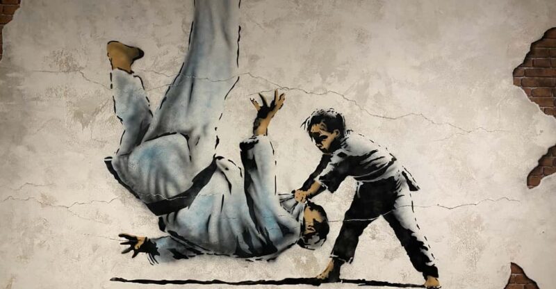Krakow: Muzeum Banksy Entry Ticket - What the Reviews Say