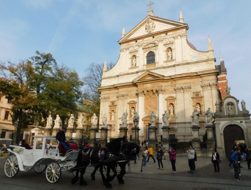 Krakow Old Town and Jewish Quarter in one guided walk - Deep Dive into the Itinerary