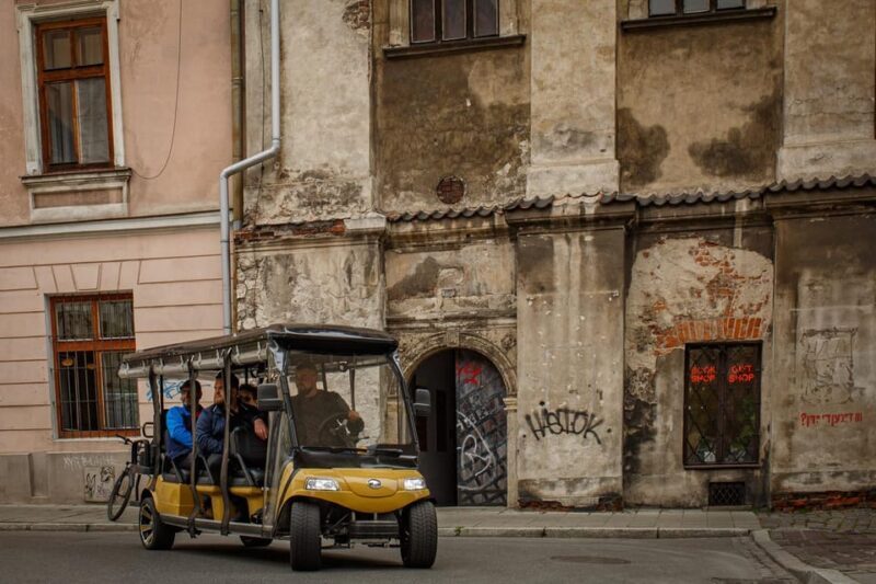 Krakow: Old Town City Sightseeing Tour Eco Buggy Golf Cart - Exploring Krakow’s Old Town in Style: The Eco Buggy Golf Cart Tour