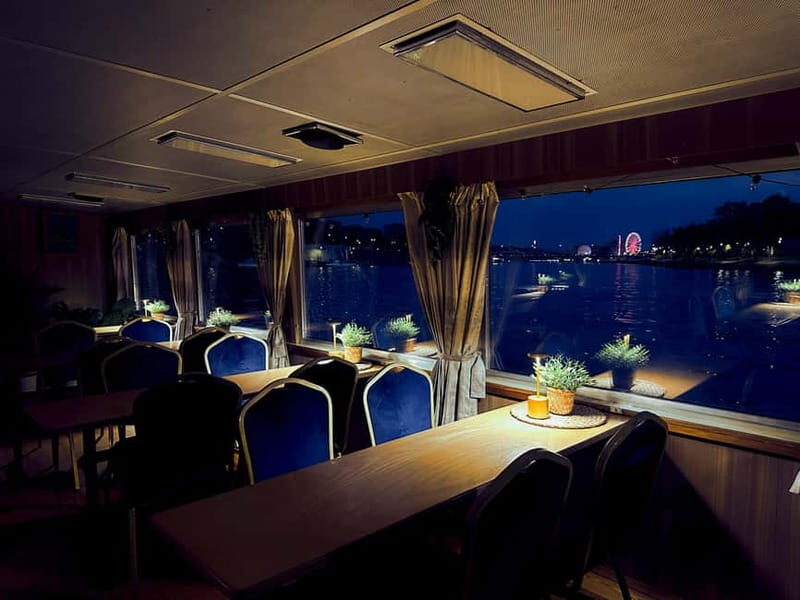 Krakow: Private Evening Boat Tour - Who Should Consider This Tour?