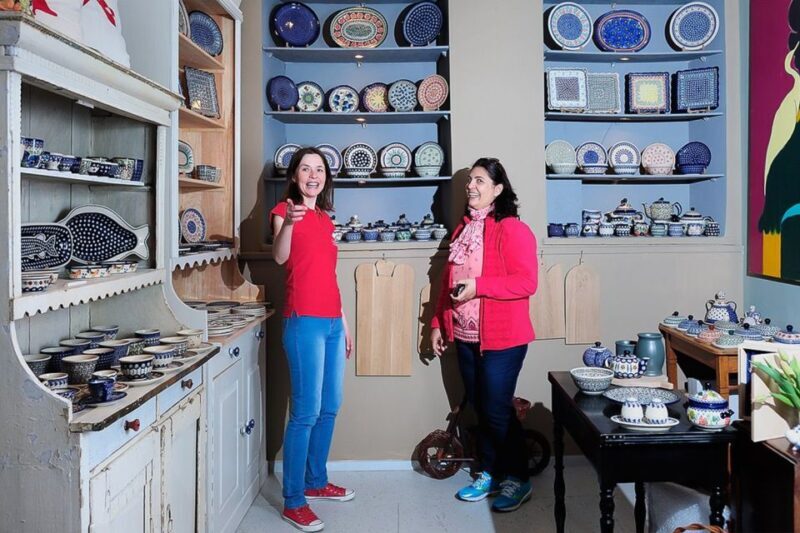 Krakow: Private Shopping Tour with Snacks and Beer Tasting - Amber Jewelry and the Secrets of this Unique Stone