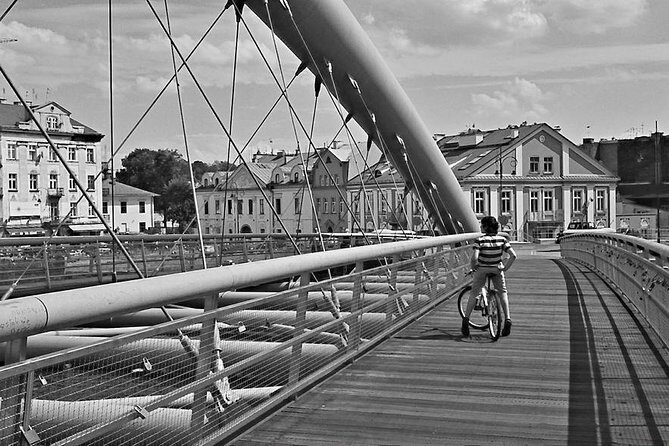 Krakow Private Walking Tour - The Heart of Krakow: Rynek Główny Central Square