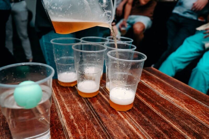 Krakow: Pub, Bar & Club Crawl - Key Points